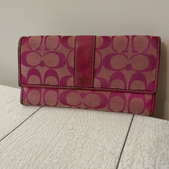 Coach | Bags | Coach Wallet Pink | Poshmark